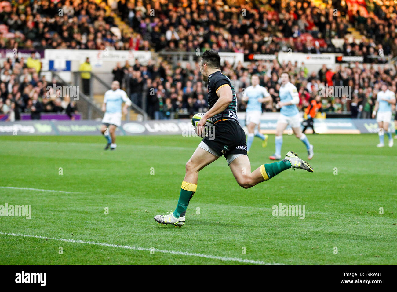 Northampton saints tom collins hi-res stock photography and images - Alamy