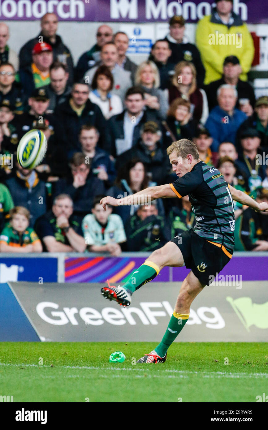 Northampton, UK. 01st Nov, 2014. LV Cup Rugby. Northampton Saints ...