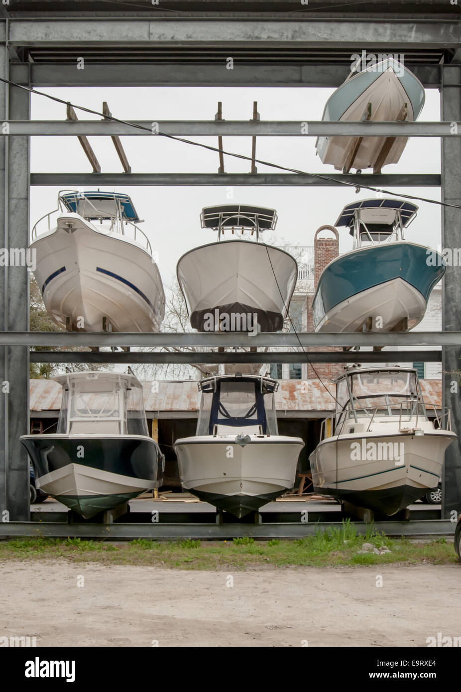 Winter yacht storage hi-res stock photography and images - Alamy