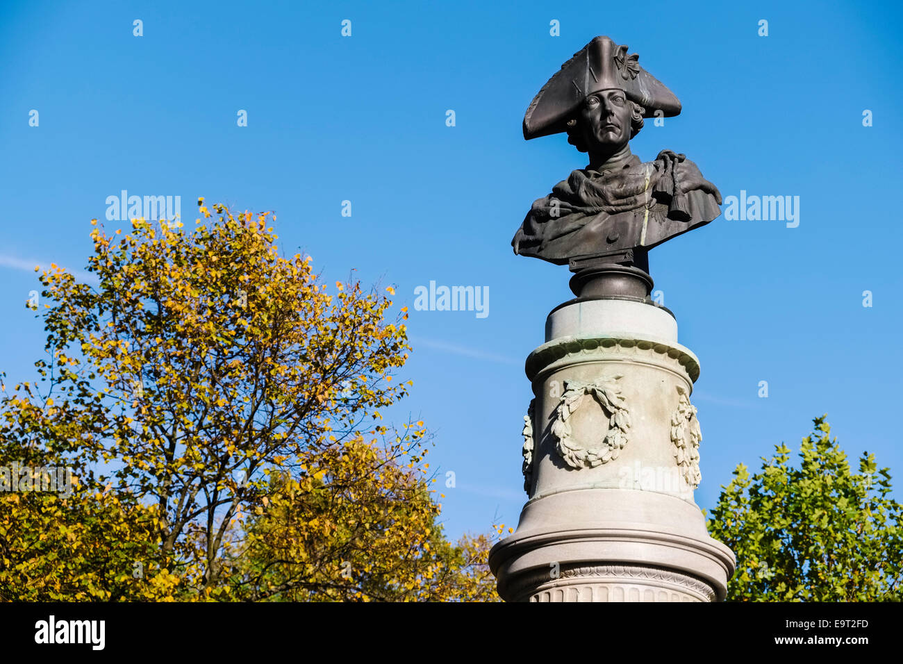 Frederick the great monument berlin hi-res stock photography and images ...