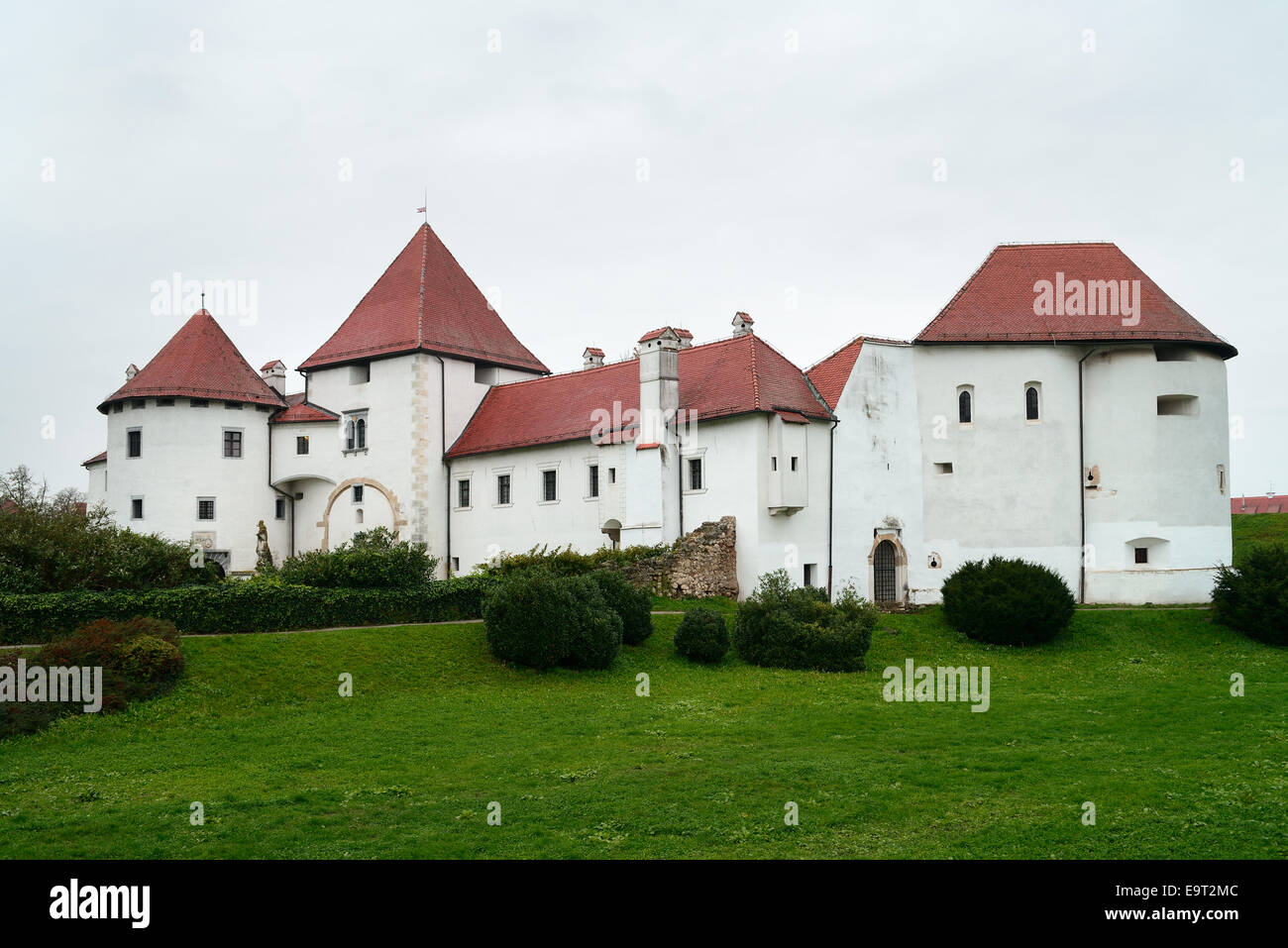 Old white castle (Stari grad) in Varazdin (Hungarian: Varasd), Croatia ...