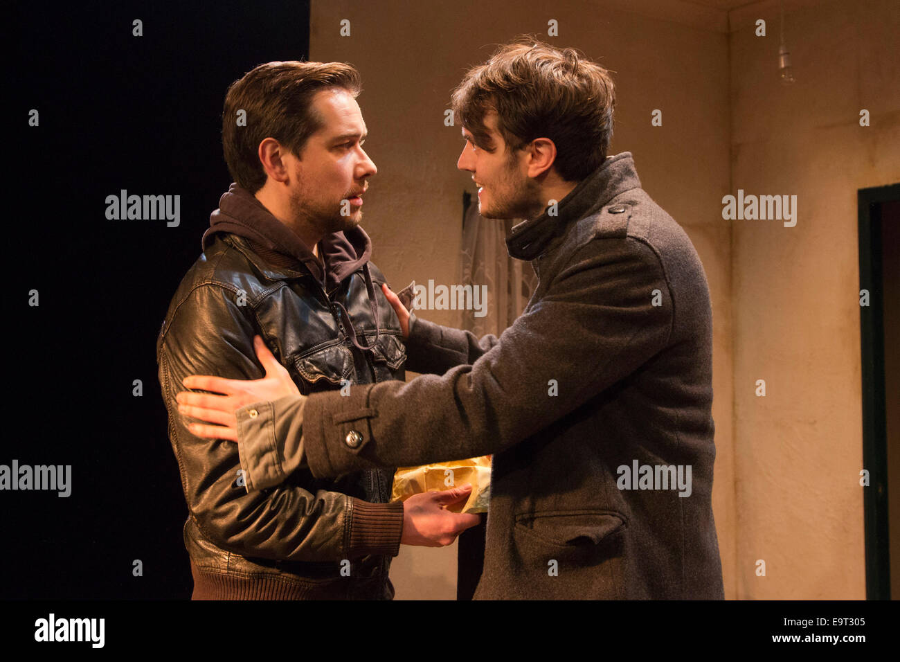 David doyle actor hi-res stock photography and images - Alamy