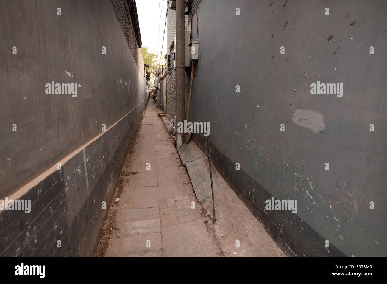 Narrow alley, hutong area, Beijing, China Stock Photo - Alamy