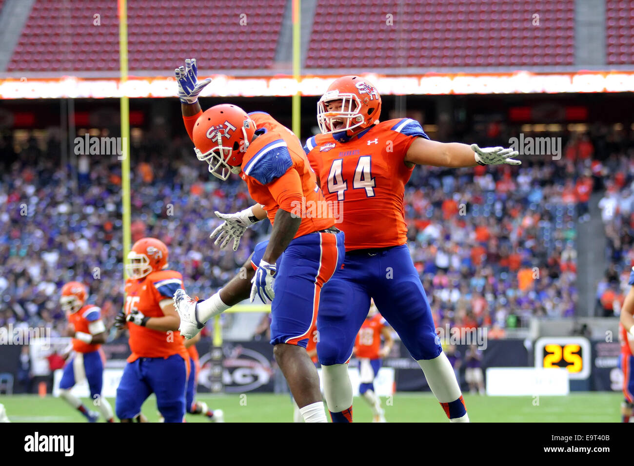 Houston, Texas, USA. 1st Nov, 2014. Sam Houston State Bearkats running ...