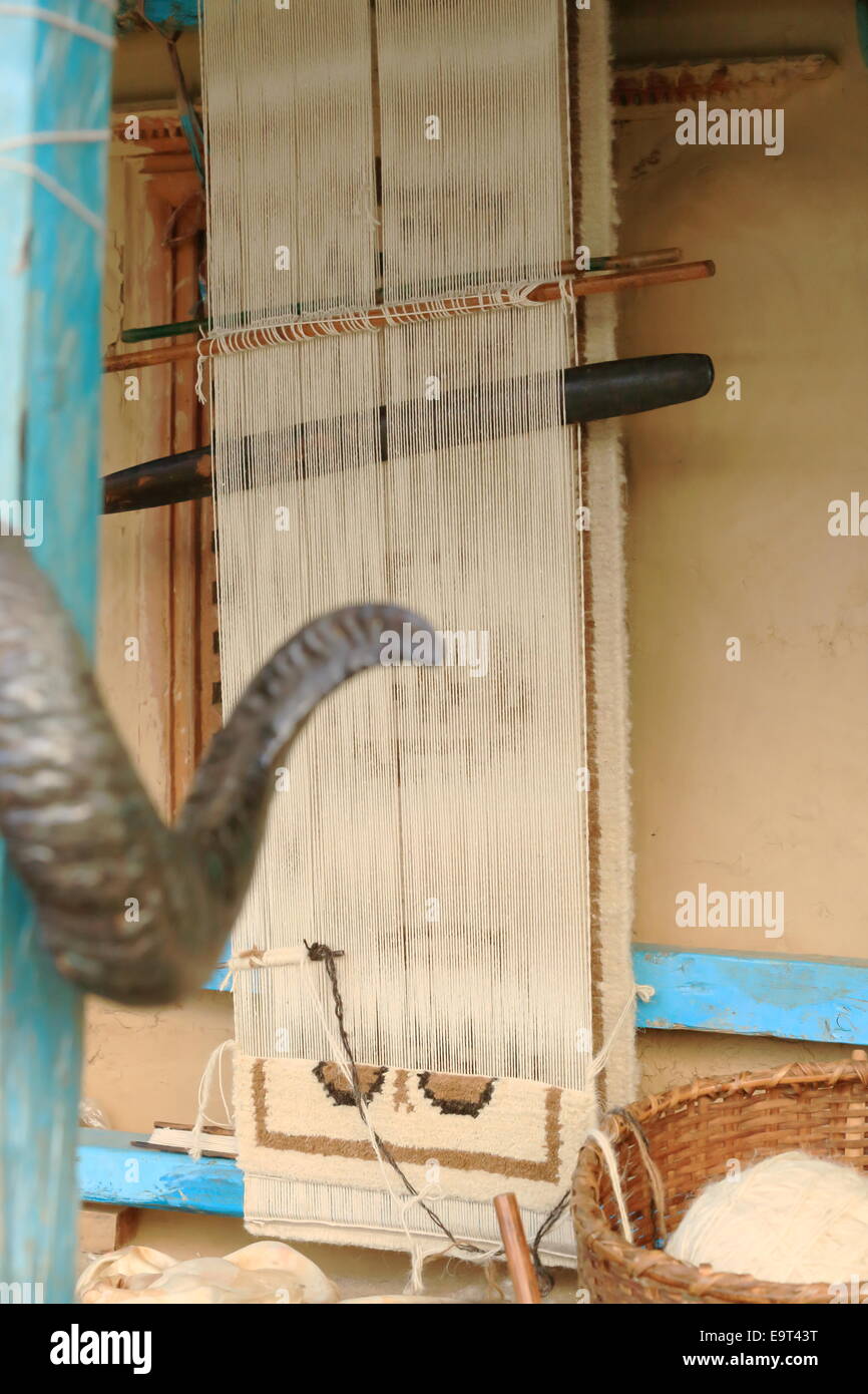 Weaving loom nepal hi-res stock photography and images - Alamy