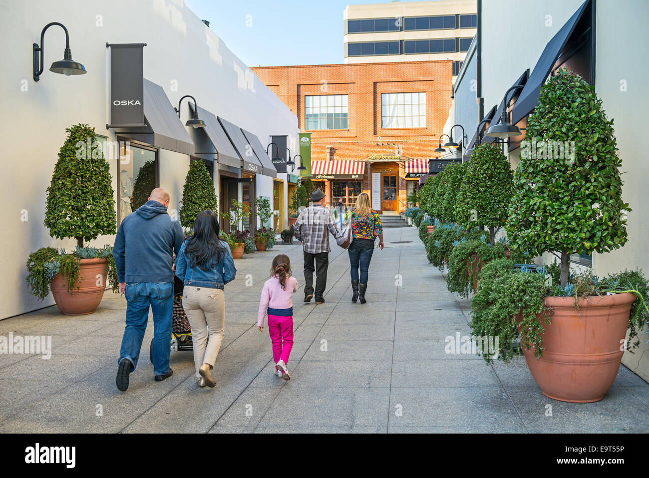 Shopping and retail locations in beautiful Pasadena, California Stock ...