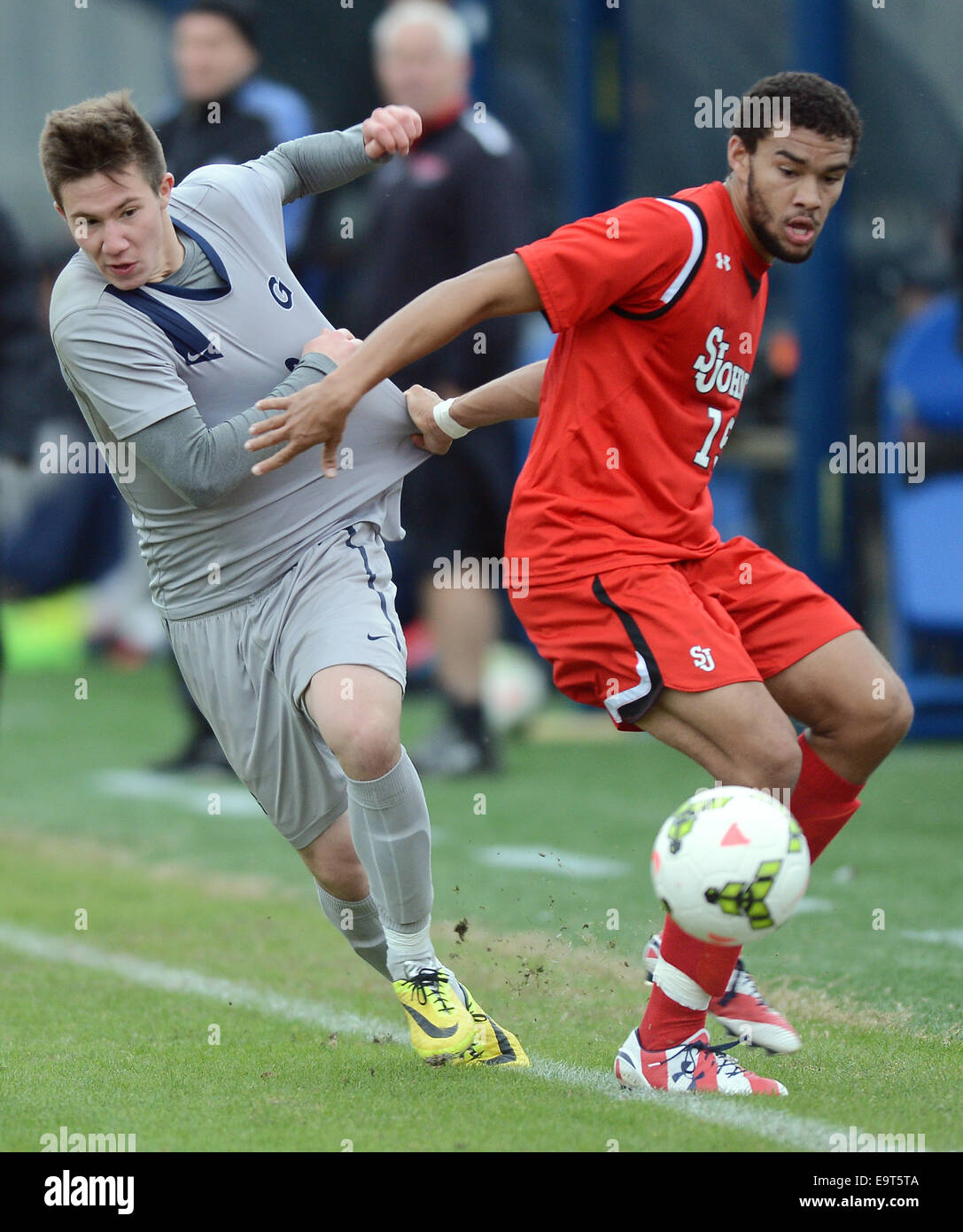 Washington, DC, USA. 1st Nov, 2014. 20141101 - Georgetown forward Alex ...
