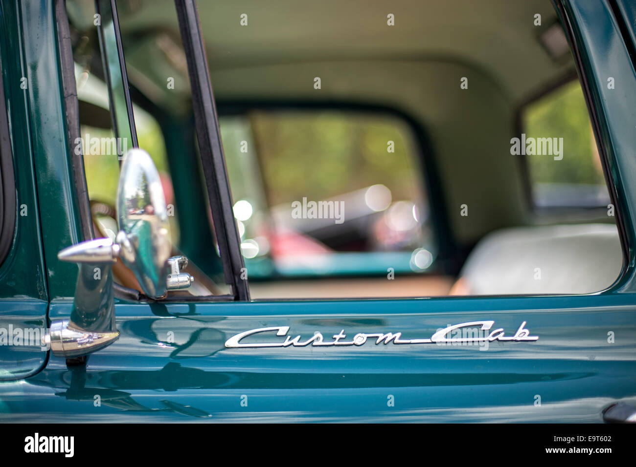 Ford custom cab hi-res stock photography and images - Alamy
