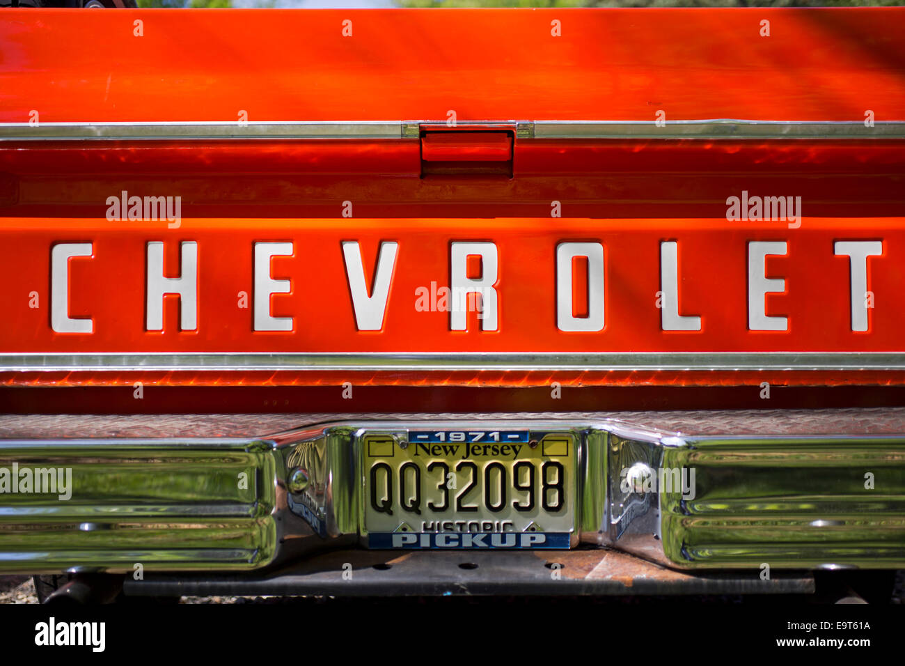 Red chevrolet truck hi-res stock photography and images - Alamy