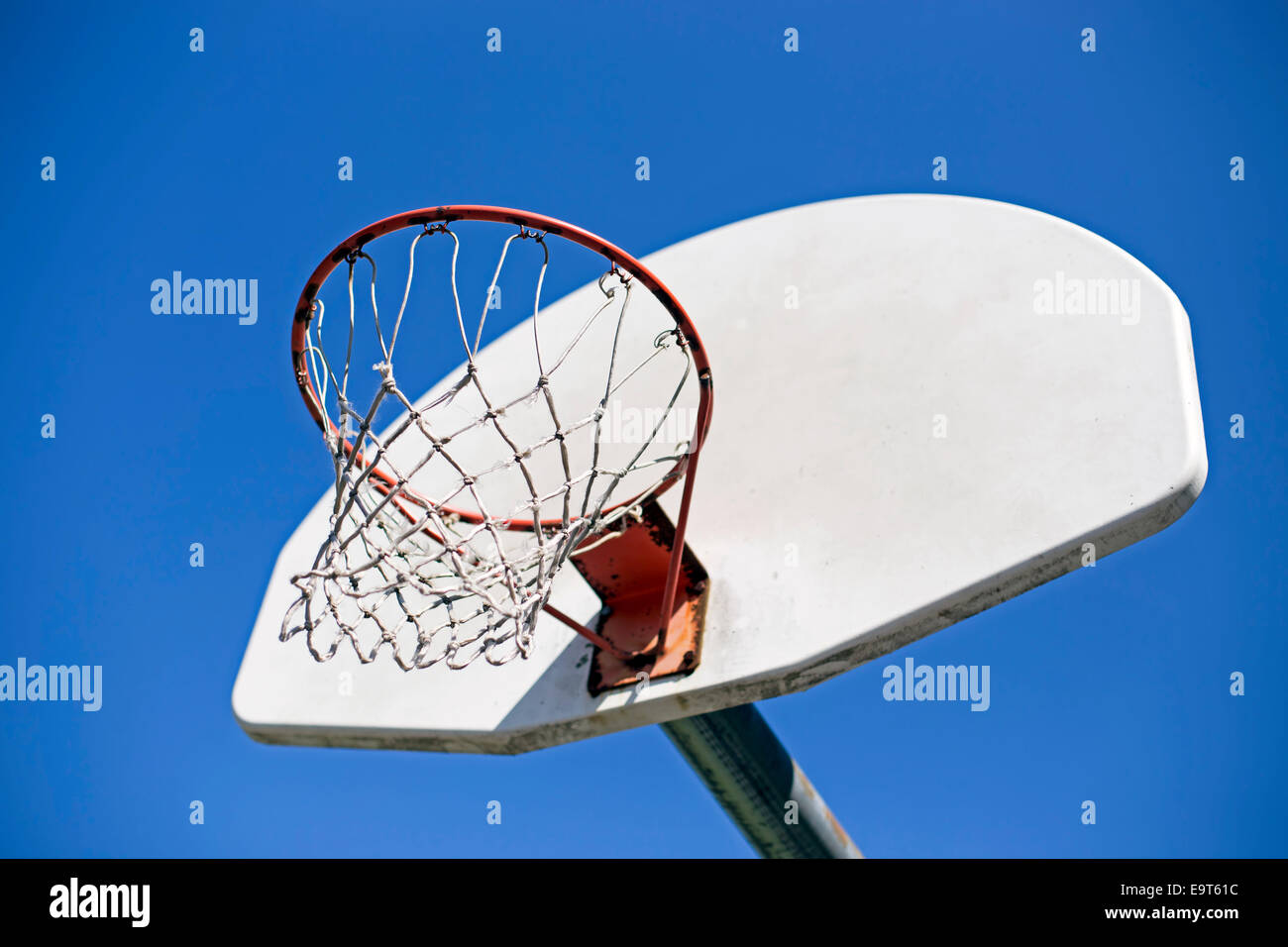 Empty hoop hi-res stock photography and images - Alamy