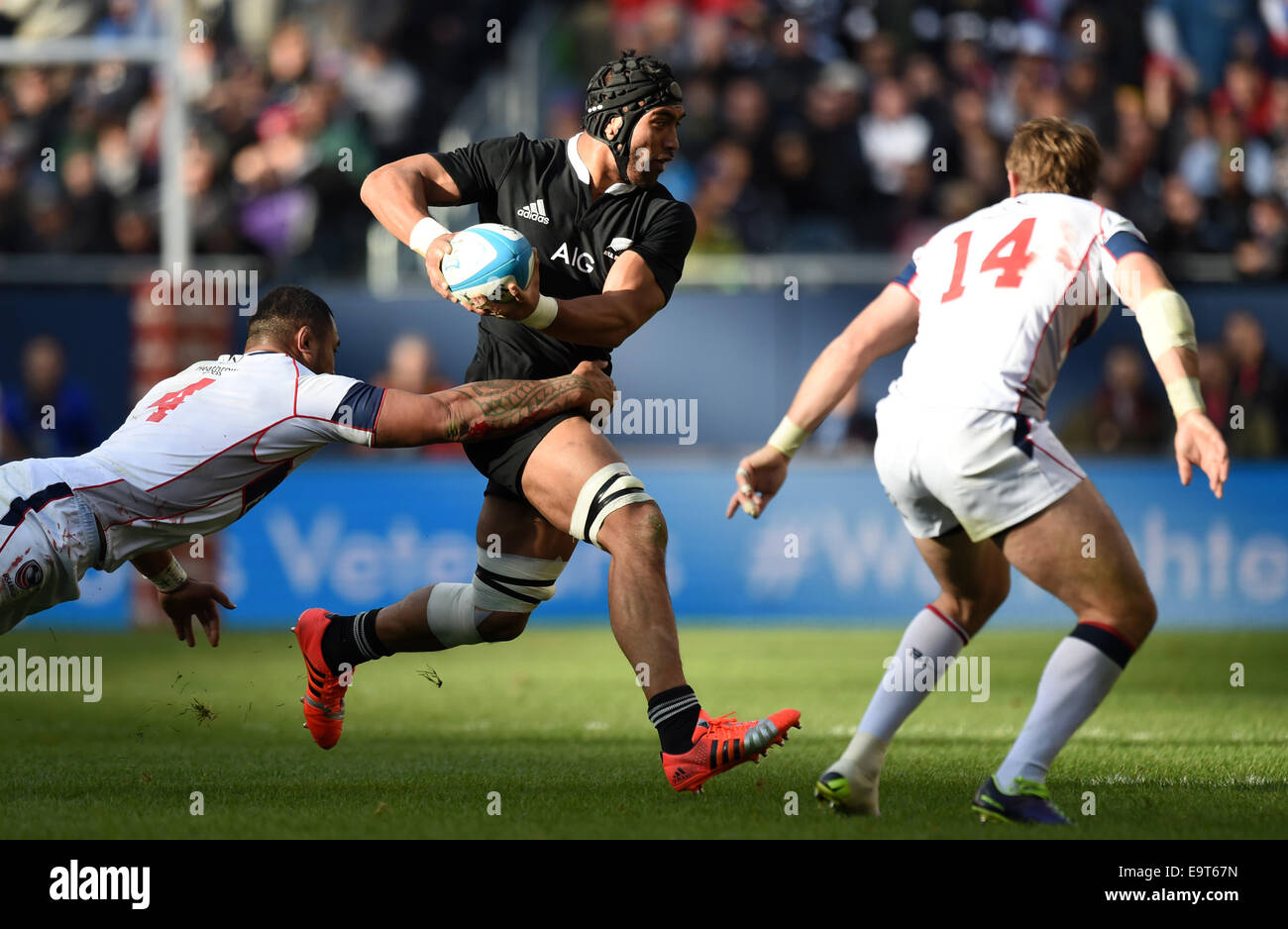 Chicago, Illinois, USA. 01st Nov, 2014. Victor Vito in action during ...