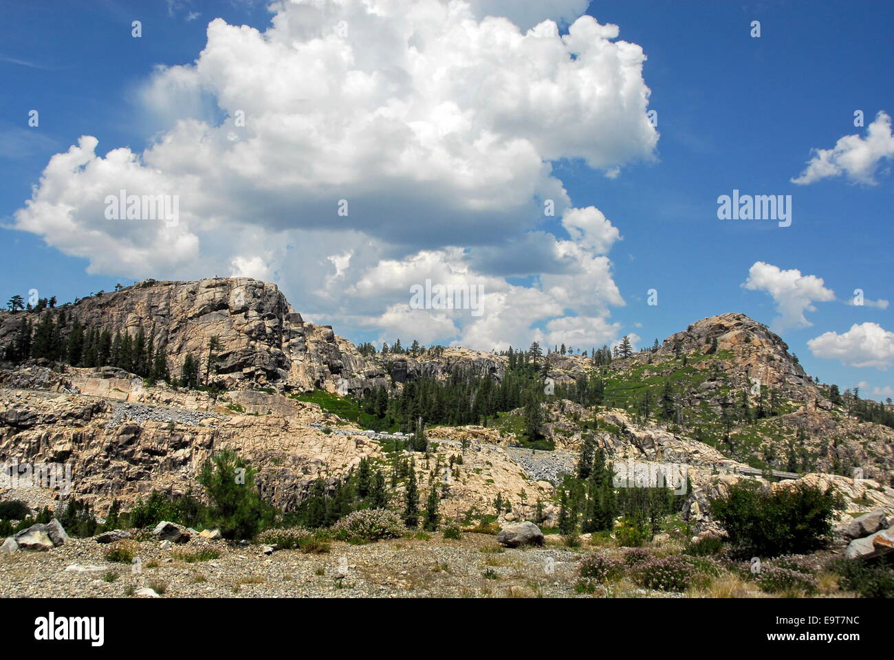 Donner pass hi-res stock photography and images - Alamy