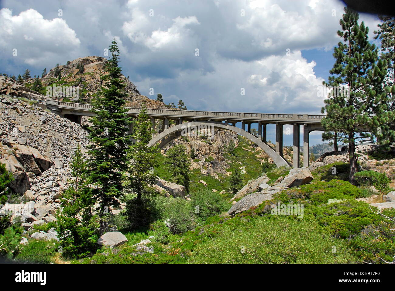 Route 40 highway bridge on Donner Summit (Pass) in Sierra Nevada ...