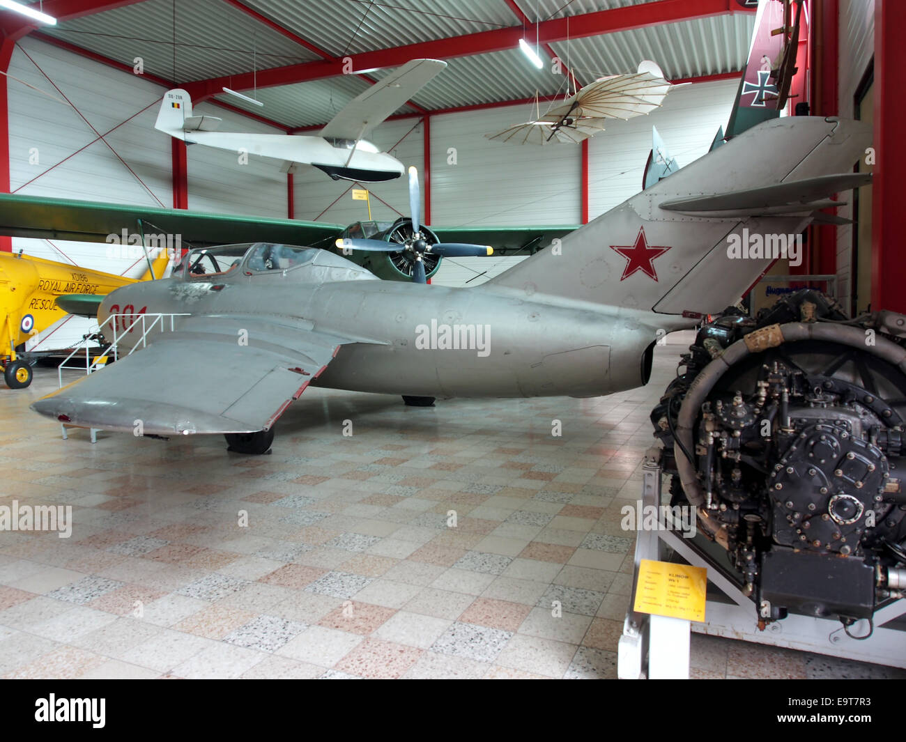 Soviet air force hi-res stock photography and images - Alamy