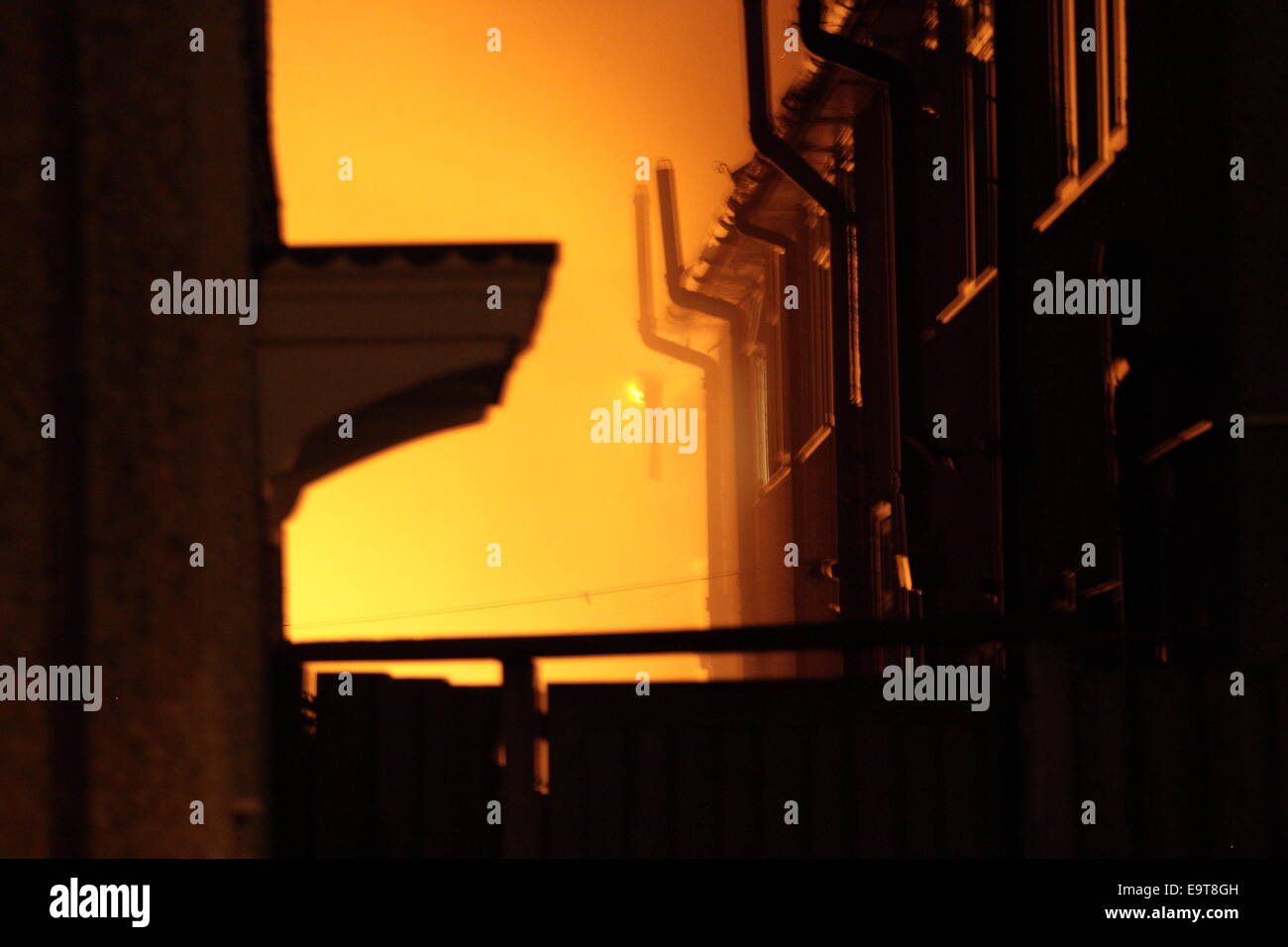 Dagenham, London, UK. 01st Nov, 2014. Dagenham, Conservatory fire ...