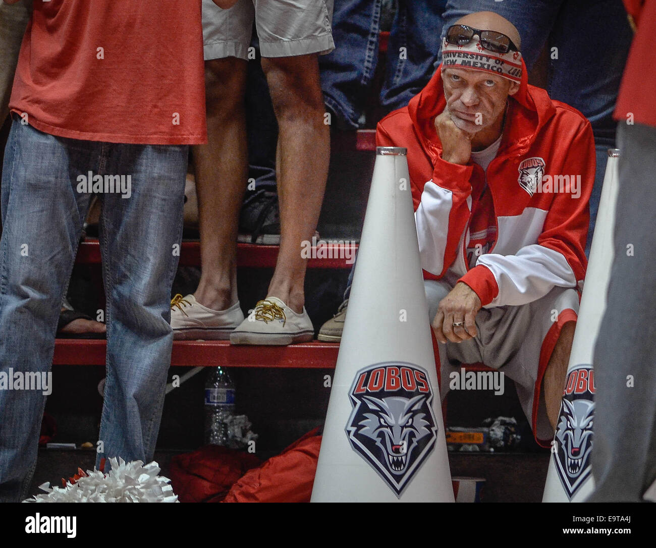 Albuquerque, New Mexico, USA. 1st Nov, 2014. Roberto E. Rosales.Mark ...