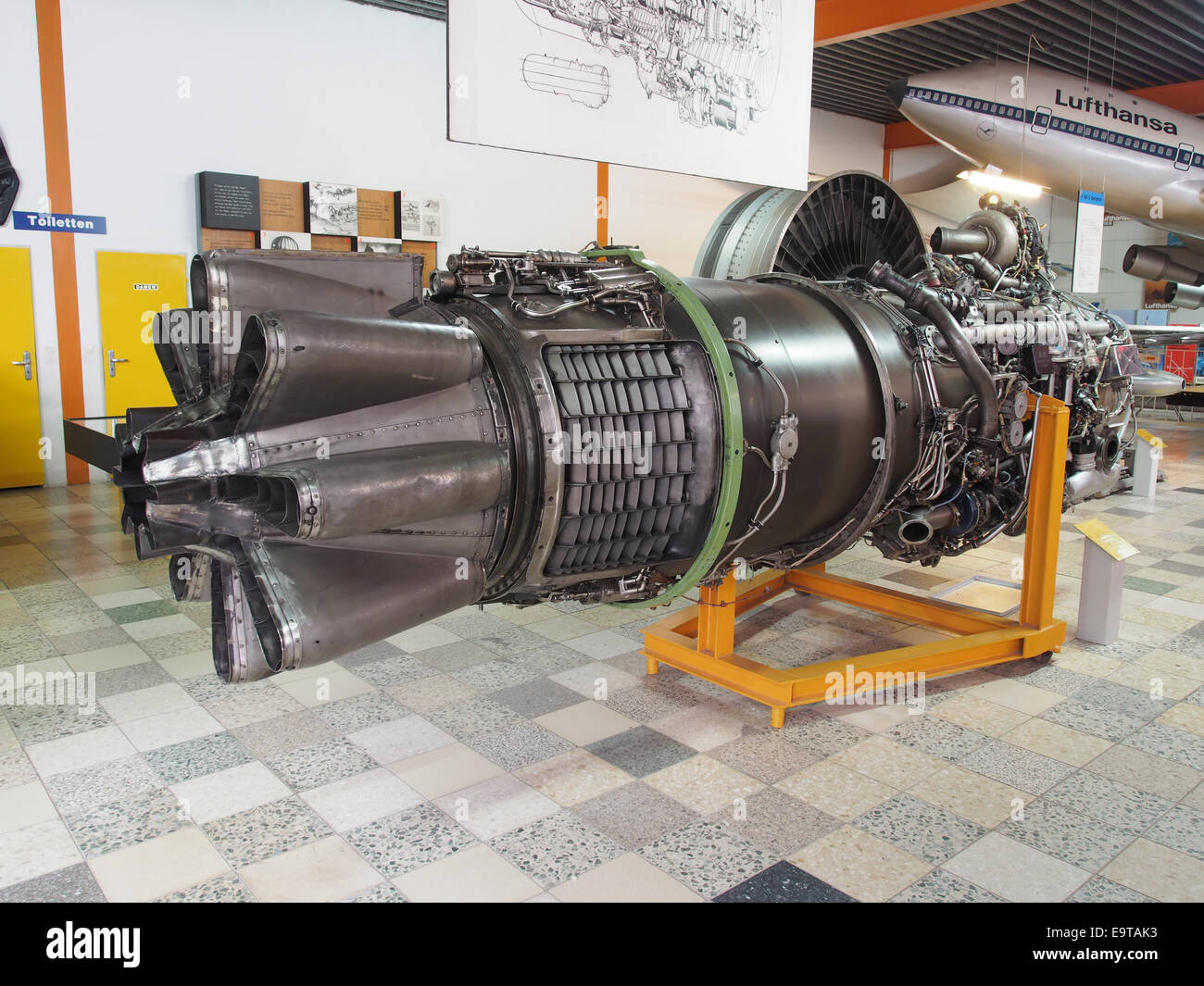 The Rolls Royce Conway Mk508 engine (1959) was used in the Boeing 707 ...