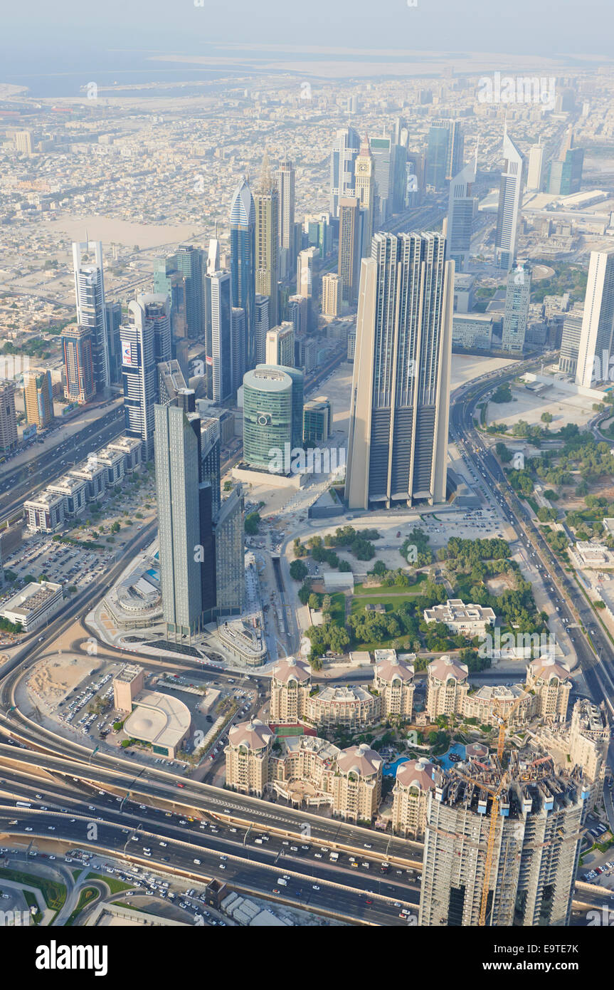 View Over Dubai From The World's Highest Observation Deck At 555 Meters ...