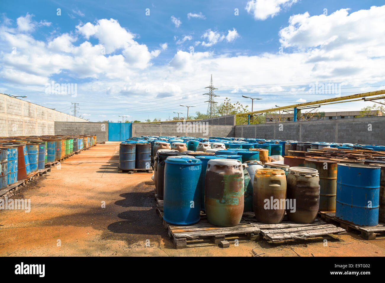 Several barrels of toxic Stock Photo - Alamy