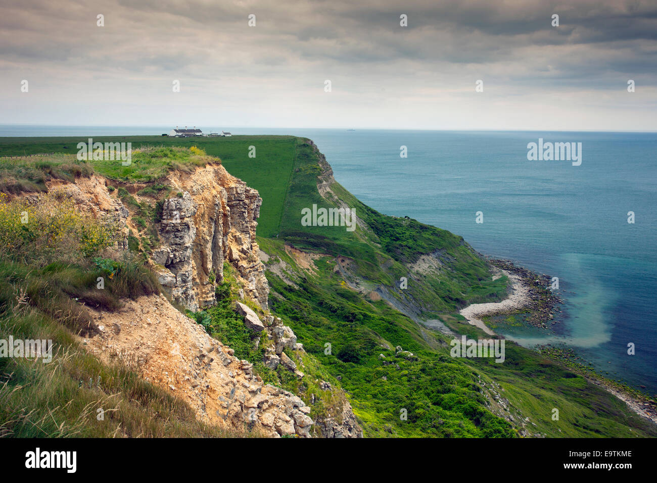 St Aldhelm's Head on the South West Coast Path from Emmetts Hill in ...
