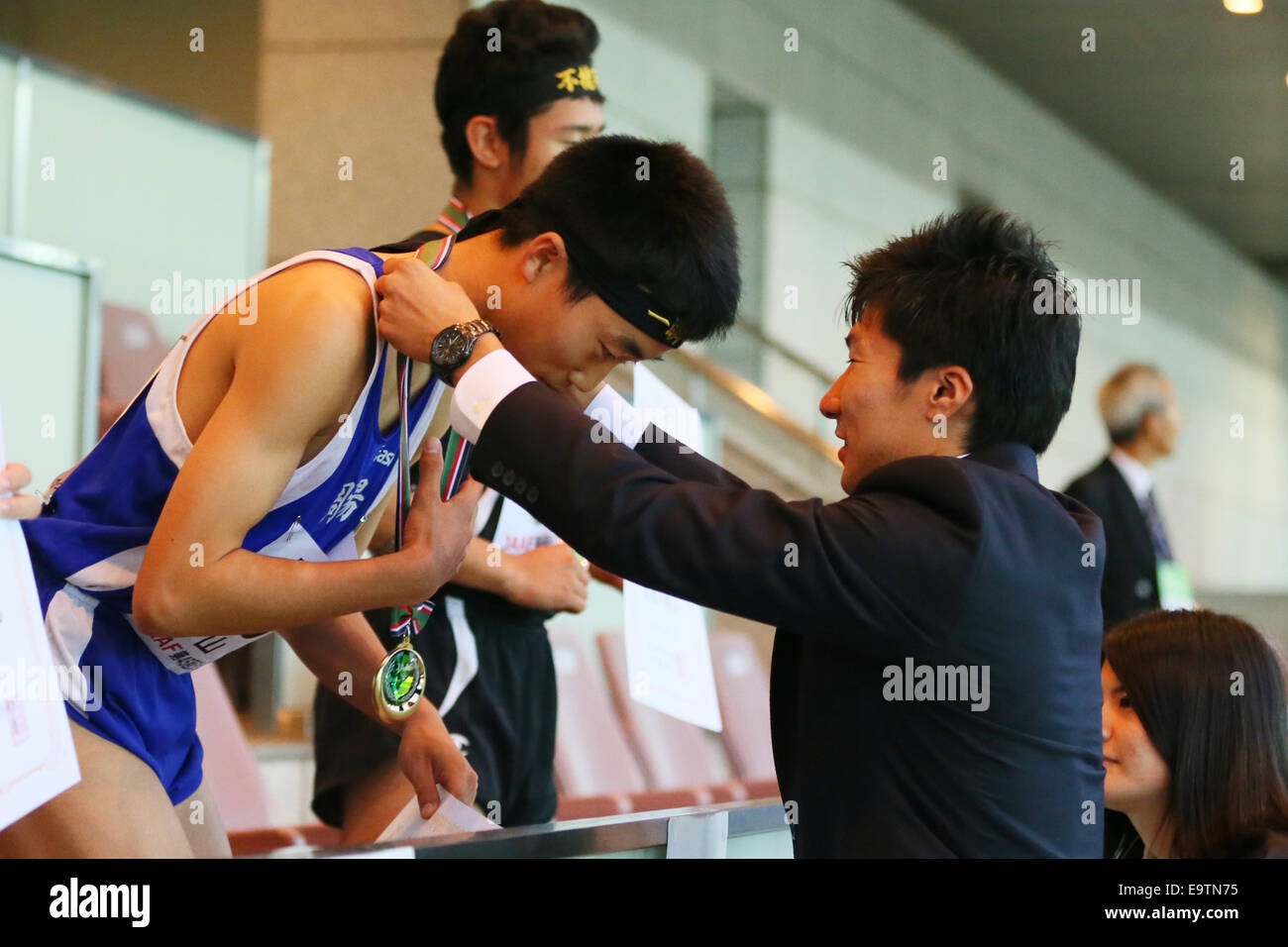 Kanagawa, Japan. 1st Nov, 2014. (L-R) Daisuke Miyamoto, Yoshihide Kiryu ...