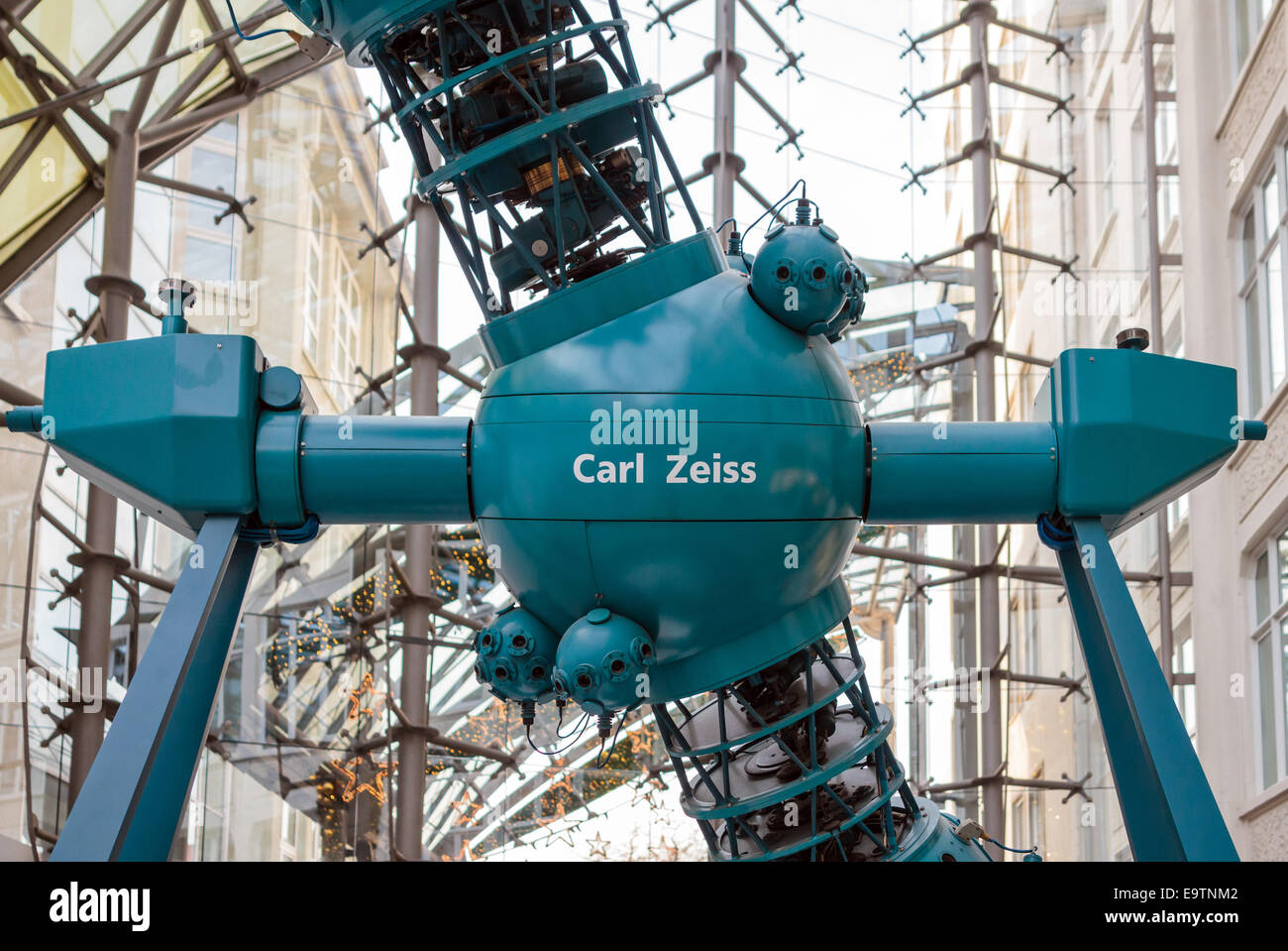 Carl Zeiss Planetarium Projector on display at a shopping centre, Jena ...