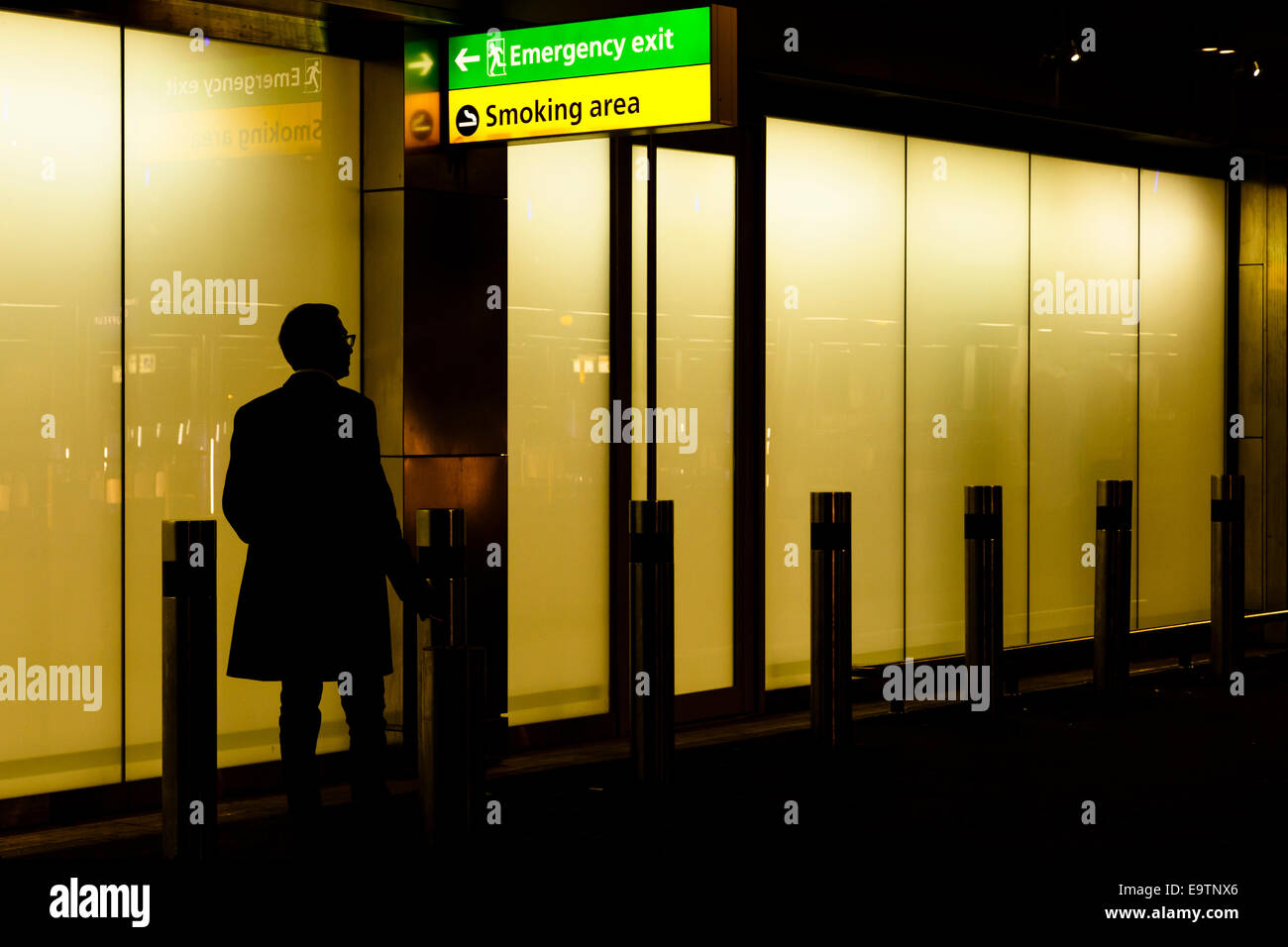 Smoking cigarette night hi-res stock photography and images - Alamy