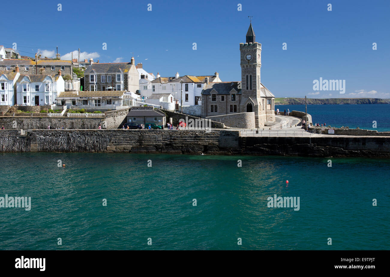 Cornwall council building hi-res stock photography and images - Alamy