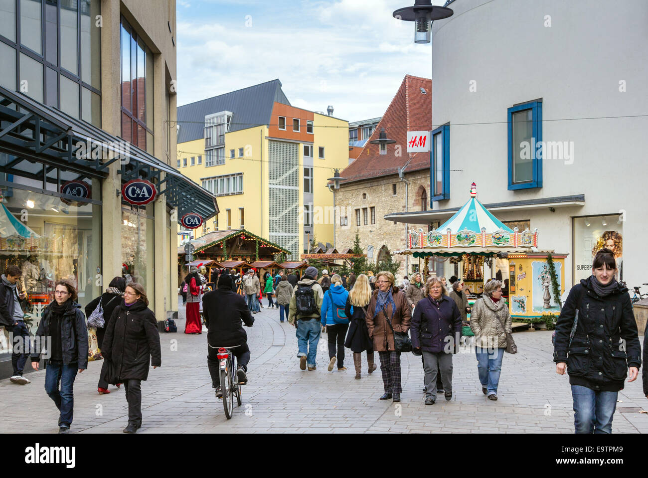 German streets hi-res stock photography and images - Alamy