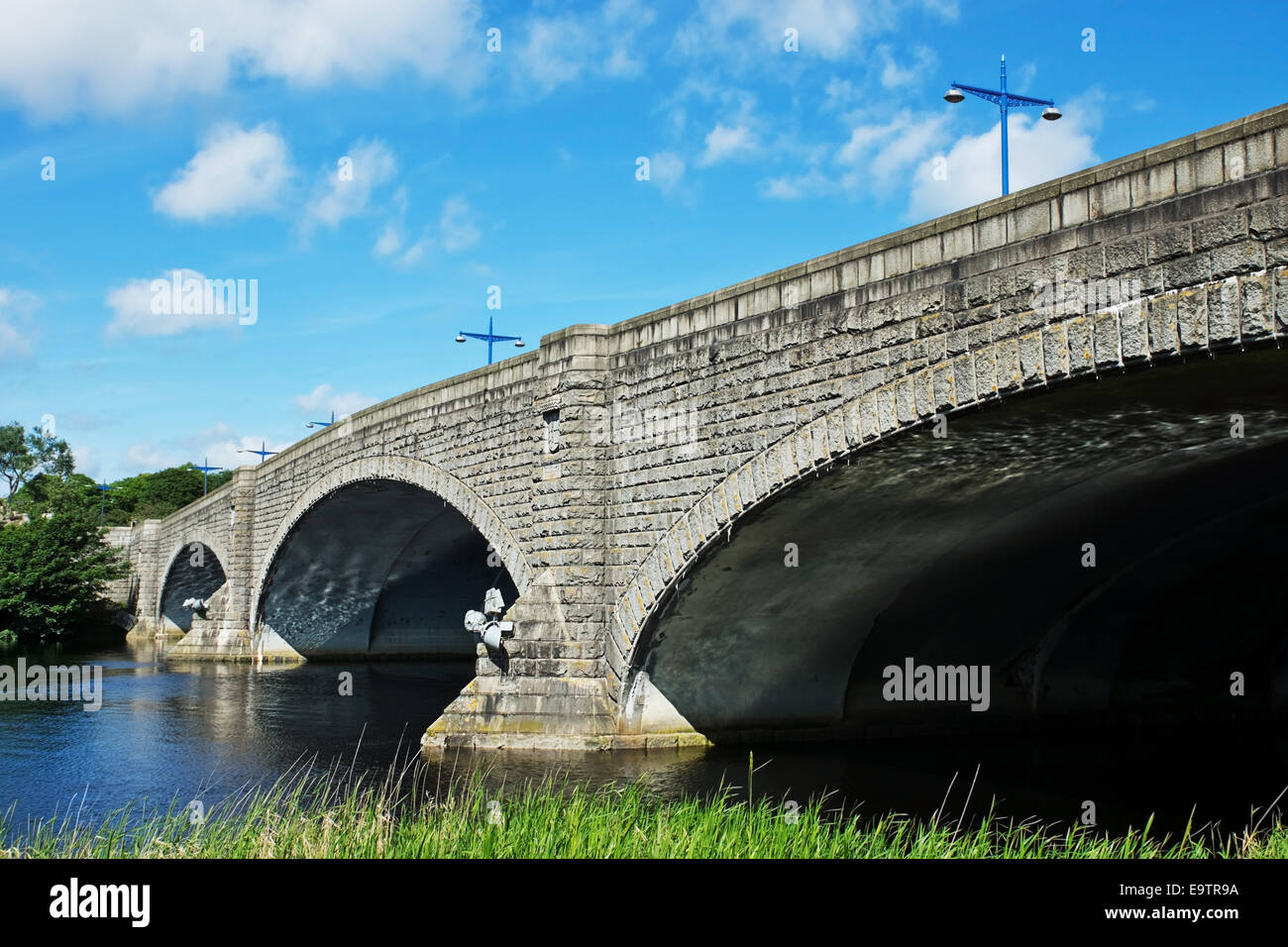 Bridge of dee aberdeen hi-res stock photography and images - Alamy