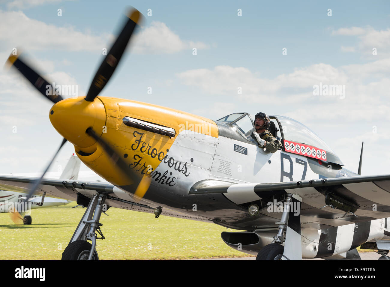 P 51 d mustang airplane hi-res stock photography and images - Alamy