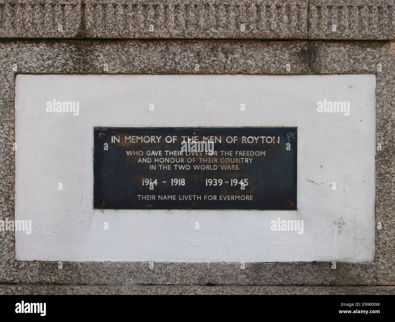 Royton War Memorial on Tandle Hill Stock Photo - Alamy