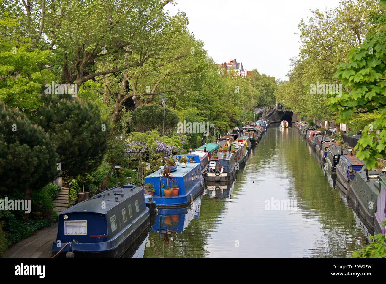 The canals of Little Venice, in London, England Stock Photo - Alamy