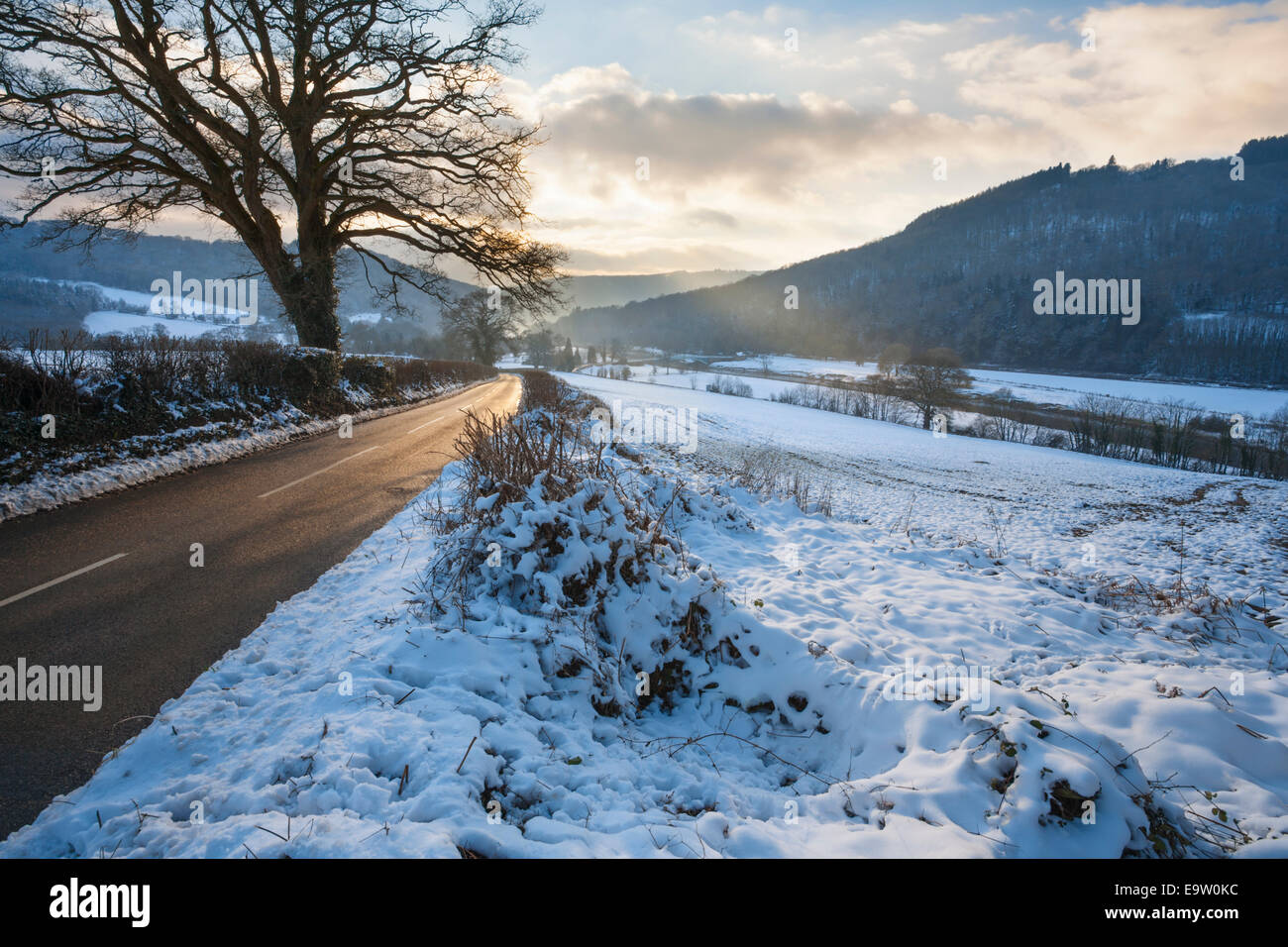 The lower valley road hi-res stock photography and images - Alamy