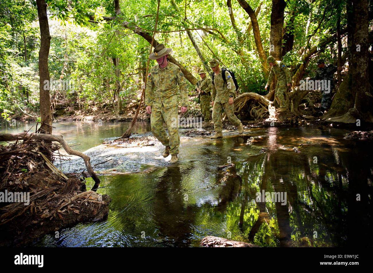 From left, Australian Army Maj. Gen. Jeff Sengelman, the head of ...