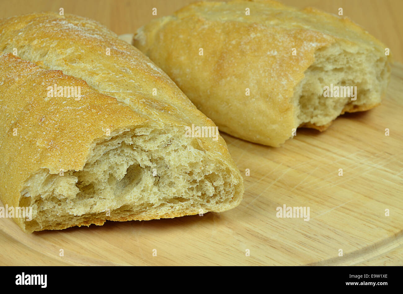 Bread boards hi-res stock photography and images - Alamy