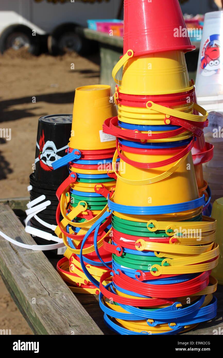 Seaside buckets hi-res stock photography and images - Alamy