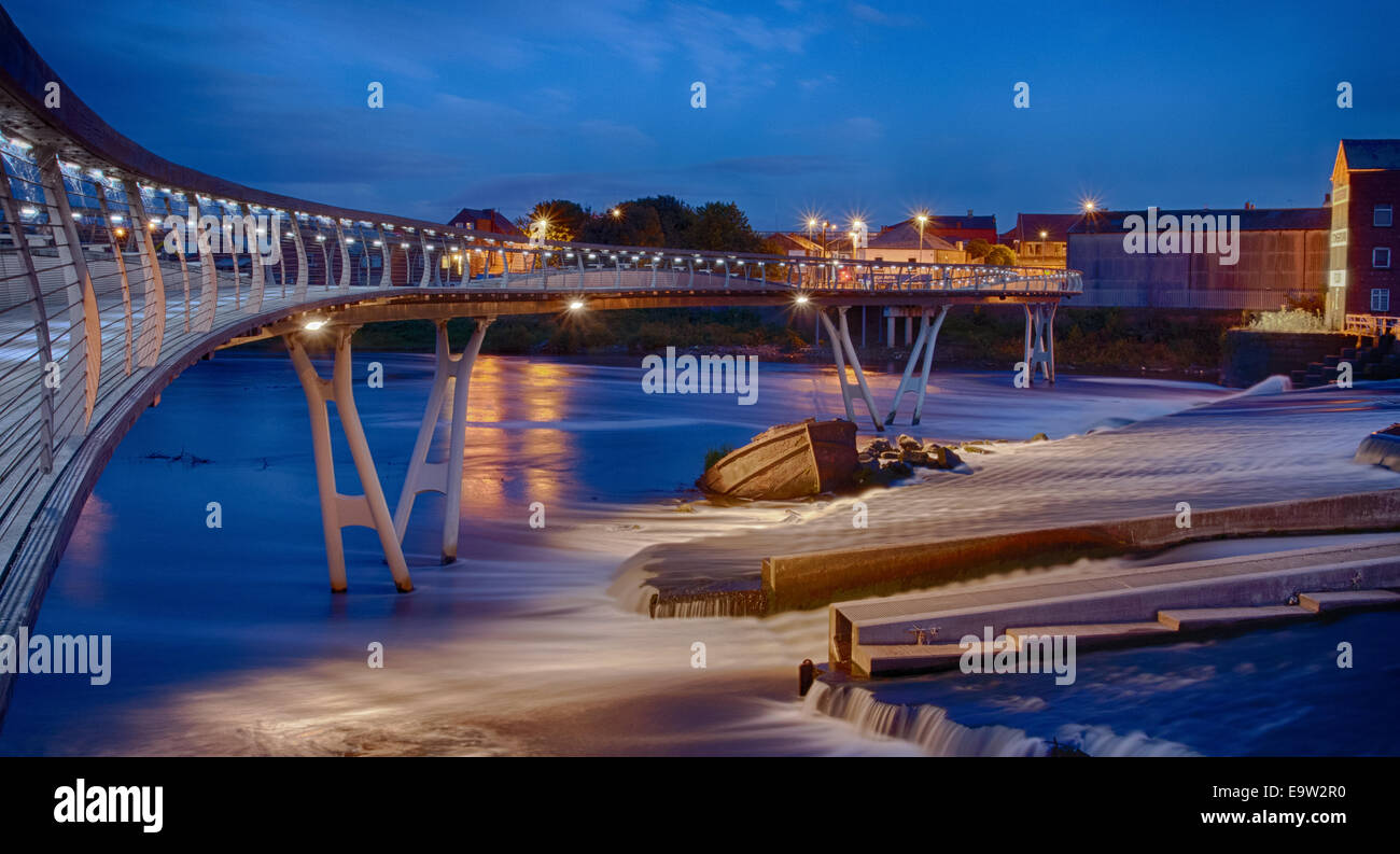 Castleford Foot Bridge Stock Photo - Alamy