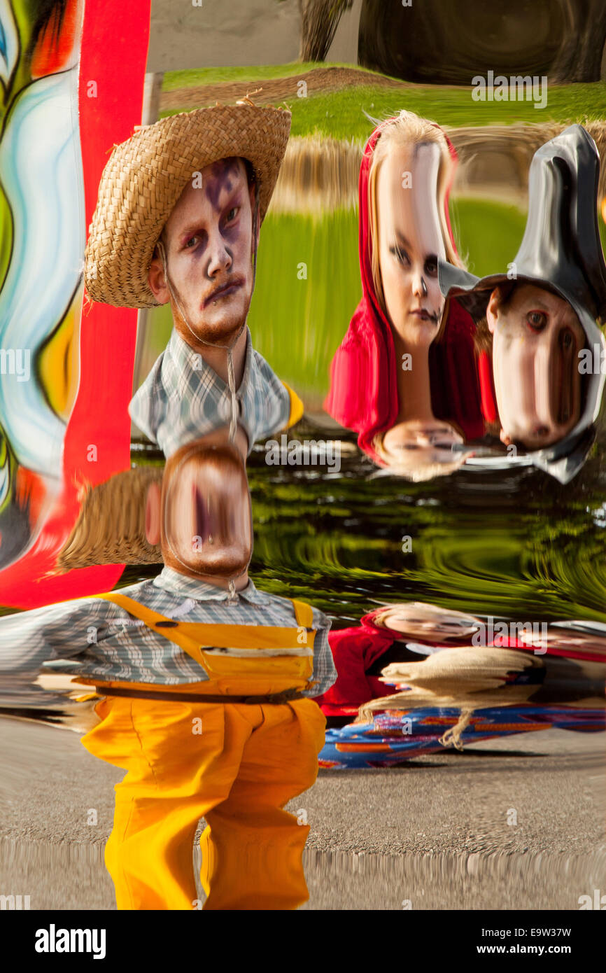 Fun and interesting reflected images in distorting convex & concave ...