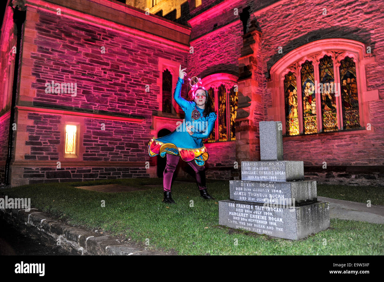 Stock Photo - Outdoor circus performer. ©George Sweeney/Alamy Stock ...