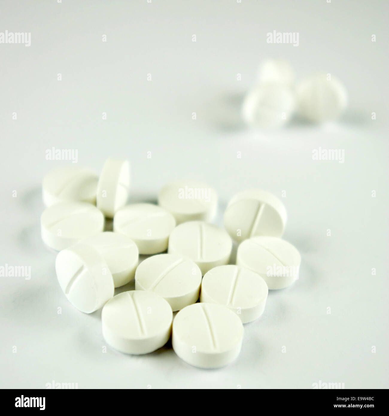Medicament tablets hi-res stock photography and images - Alamy