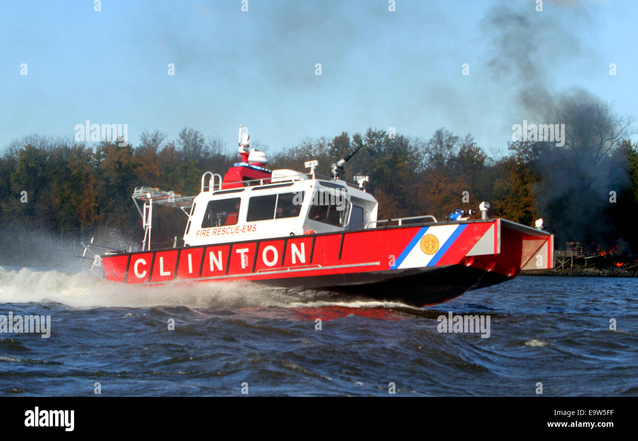Clinton, IOWA, USA. 31st Oct, 2014. The Clinton Fire Department ...