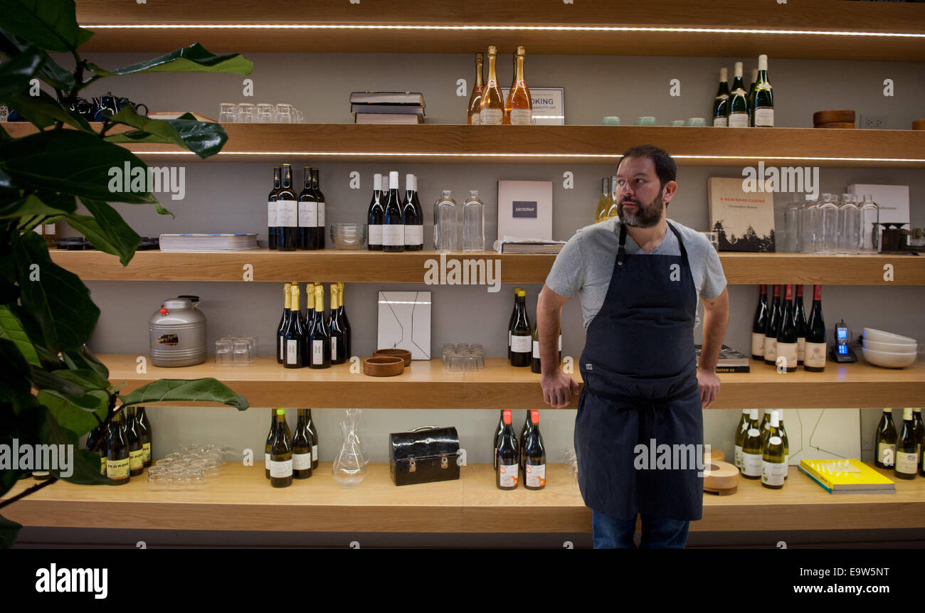Manhattan, New York, USA. 25th Oct, 2014. Chef ENRIQUE OLVER in his new ...