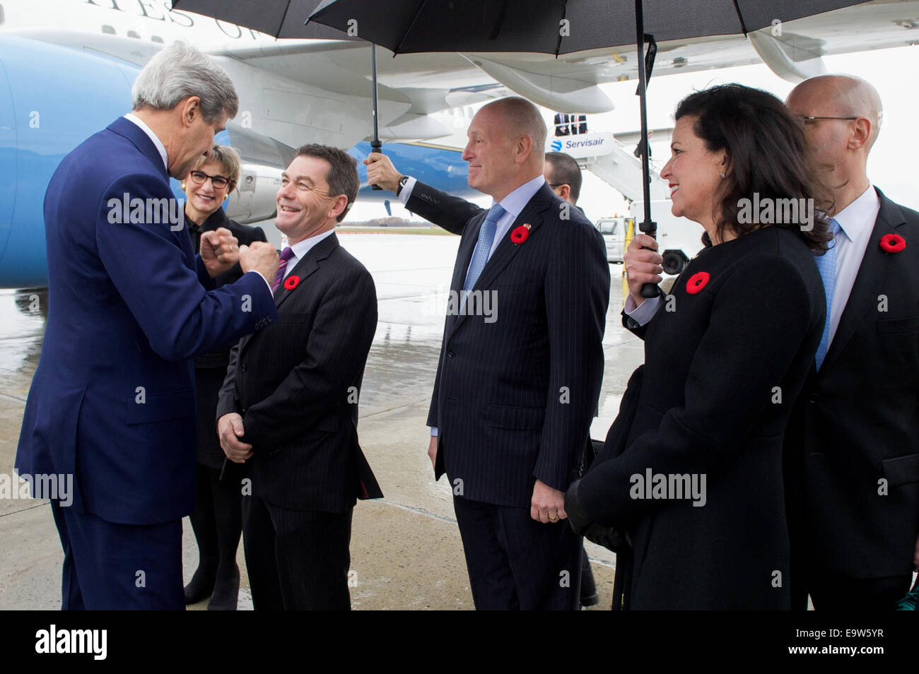 With U.S. Ambassador to Canada Bruce Heyman looking on, U.S. Secretary ... With U.S. Ambassador to Canada Bruce Heyman looking on, U.S. Secretary ...