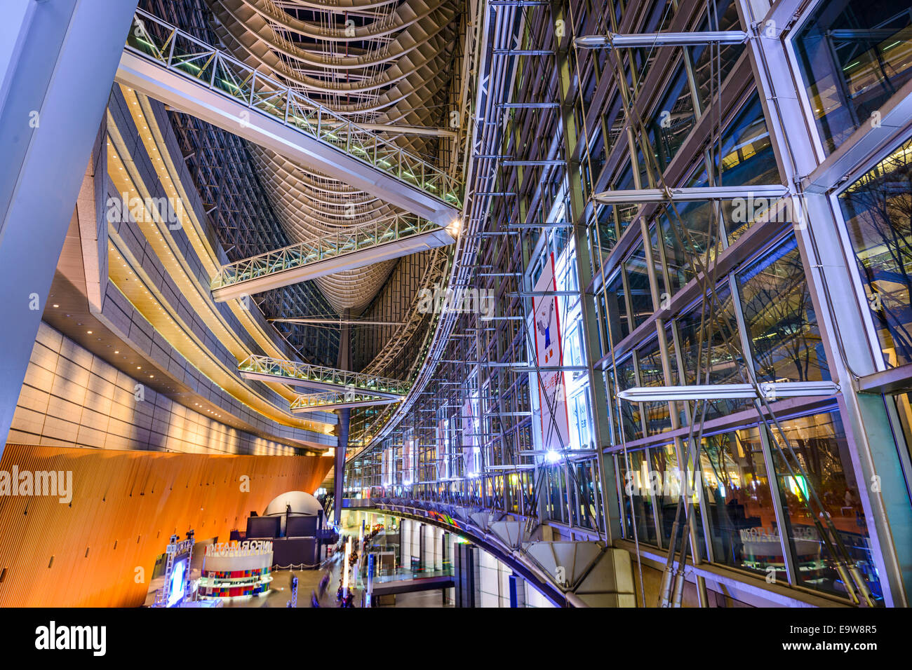 The public hall of Tokyo International Forum Stock Photo - Alamy