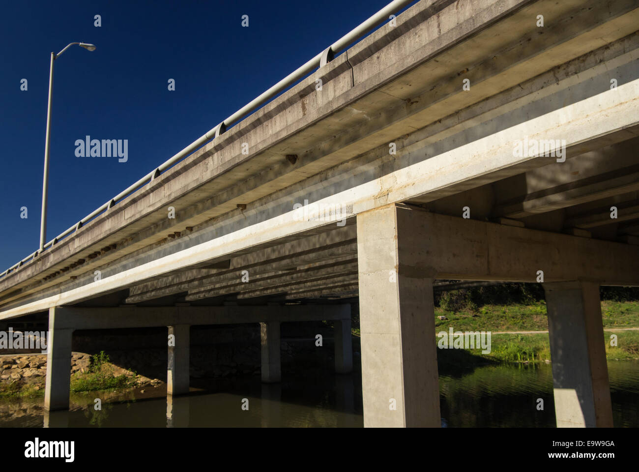 Bridge water concrete architecture hi-res stock photography and images ...