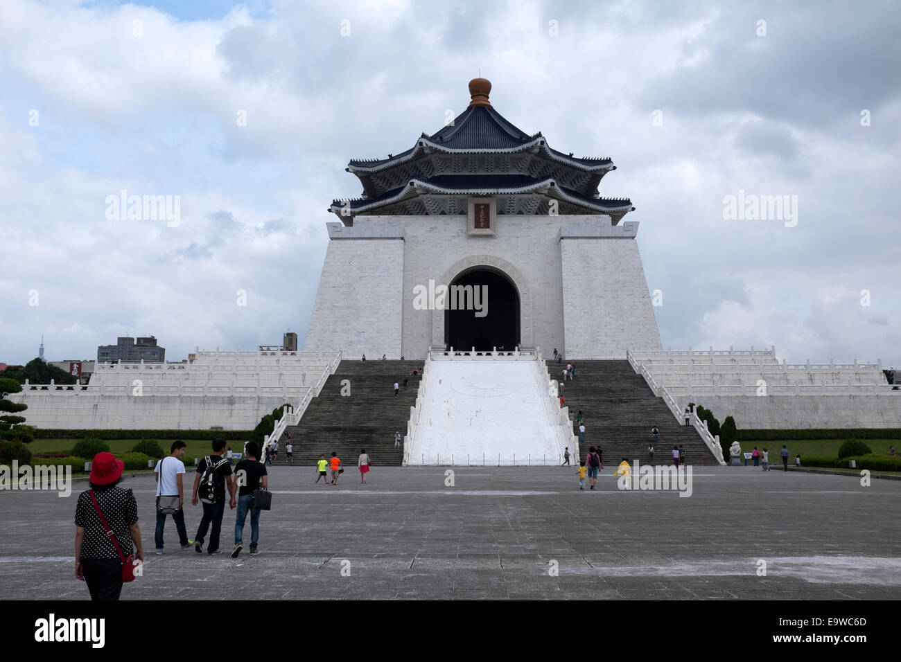 Hall of china hi-res stock photography and images - Alamy