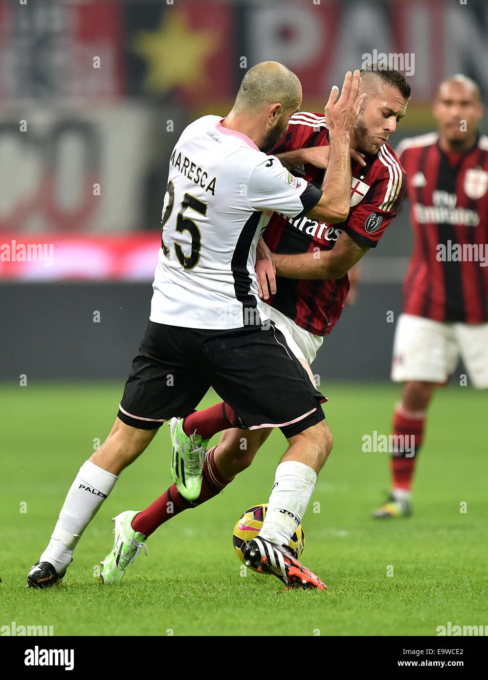 Milan, Italy. 2nd Nov, 2014. Jeremy Menez (R) of AC Milan vies with ...