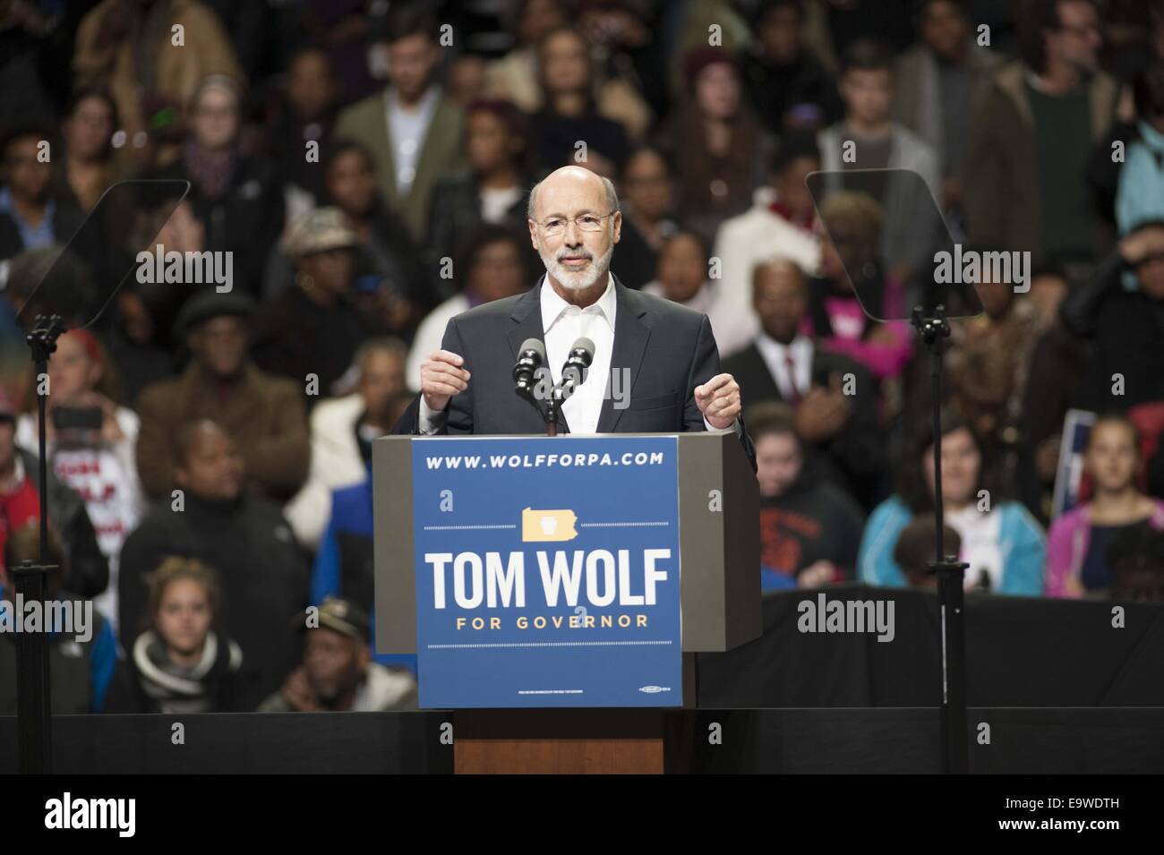 Philadelphia, Pennsylvania, USA. 2nd Nov, 2014. TOM WOLF, candidate for ...