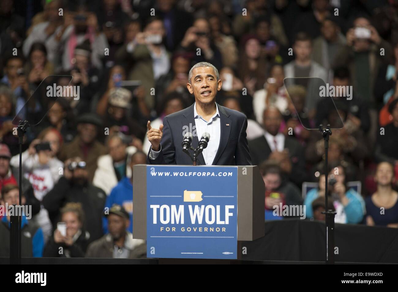 Philadelphia, Pennsylvania, USA. 2nd Nov, 2014. PRESIDENT OBAMA speaks ...